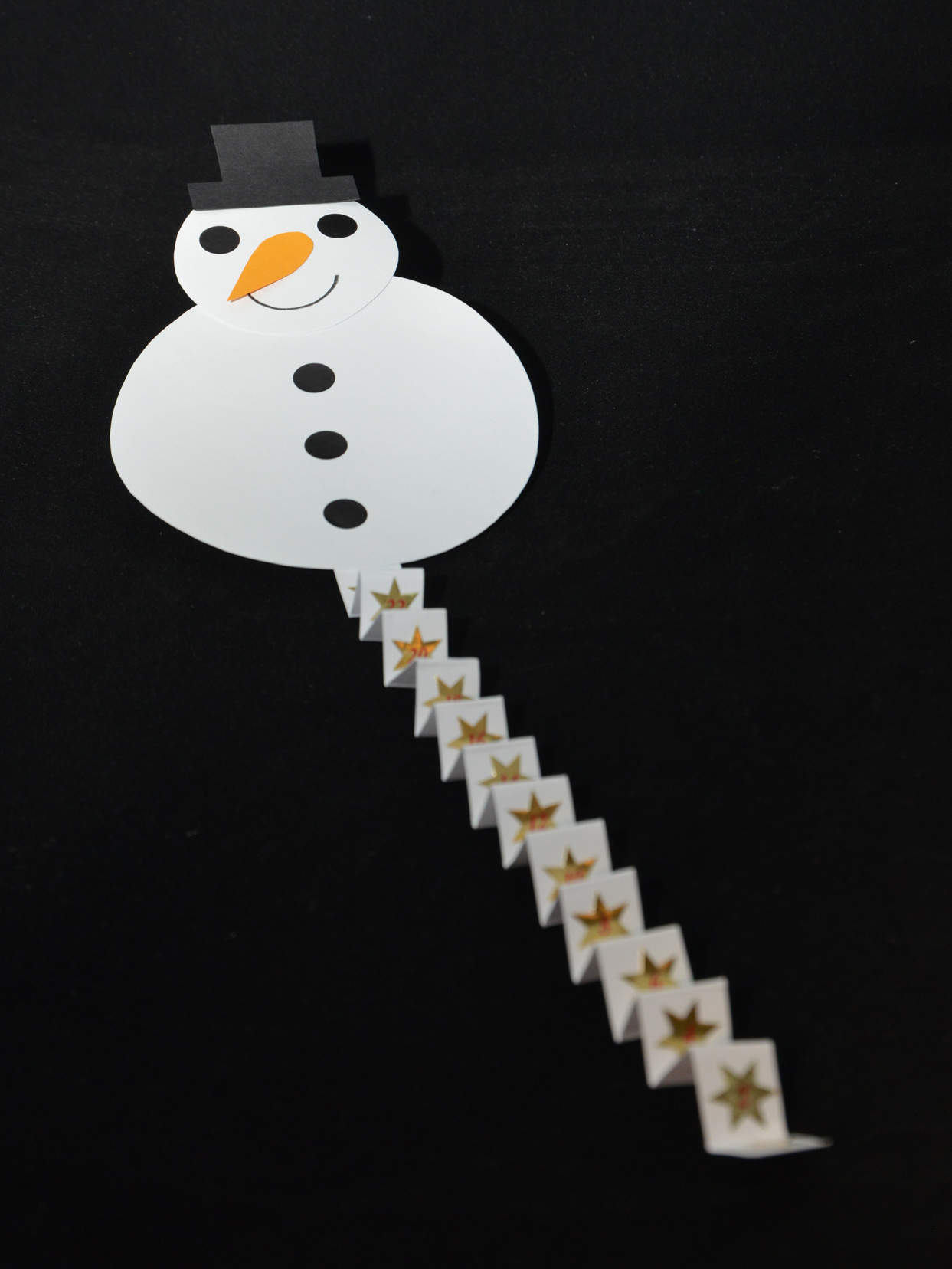 Advent im Kindergarten | BAUSTEiNE KiNDERGARTEN